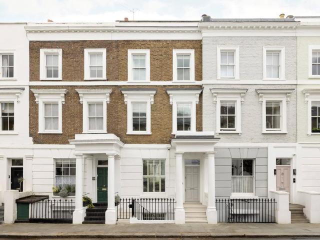 4 bedroom terraced house for sale