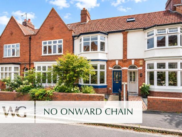 4 bedroom terraced house for sale