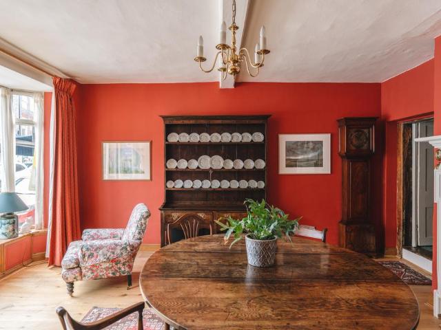4 bedroom terraced house for sale