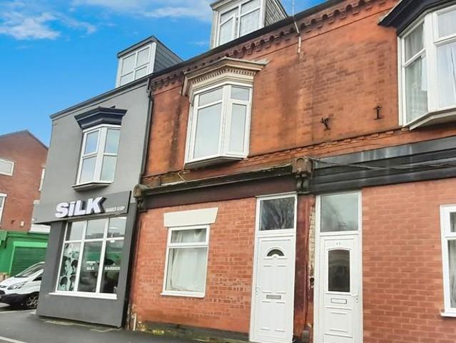 4 bedroom terraced house for sale