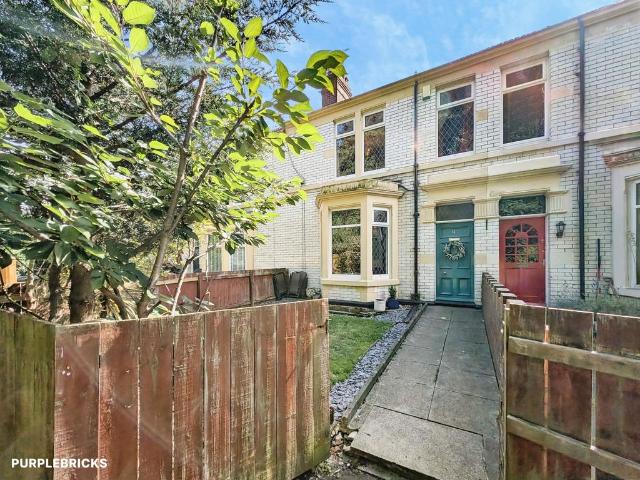 4 bedroom terraced house for sale