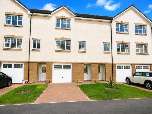 4 bedroom terraced house for sale