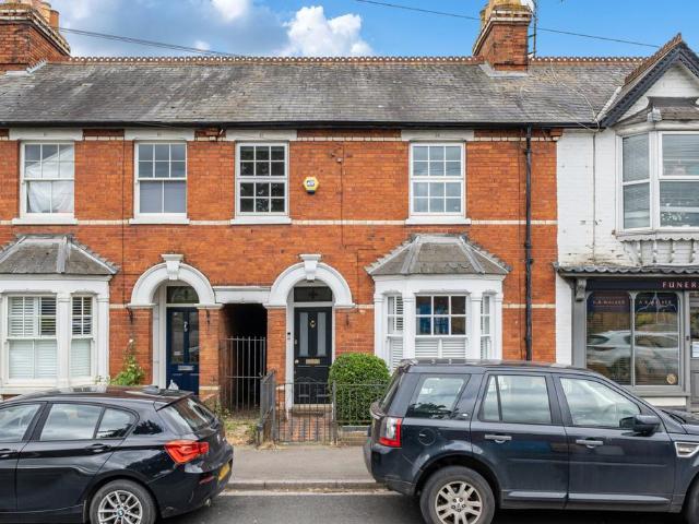 4 bedroom terraced house for sale