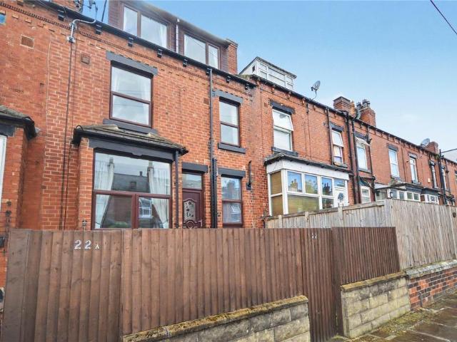 4 bedroom terraced house for sale