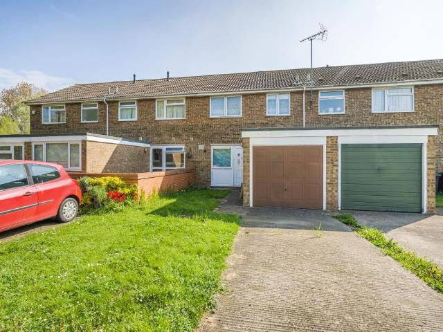 4 bedroom terraced house for sale