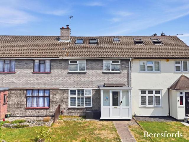 4 bedroom terraced house for sale