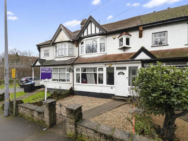 4 bedroom terraced house for sale