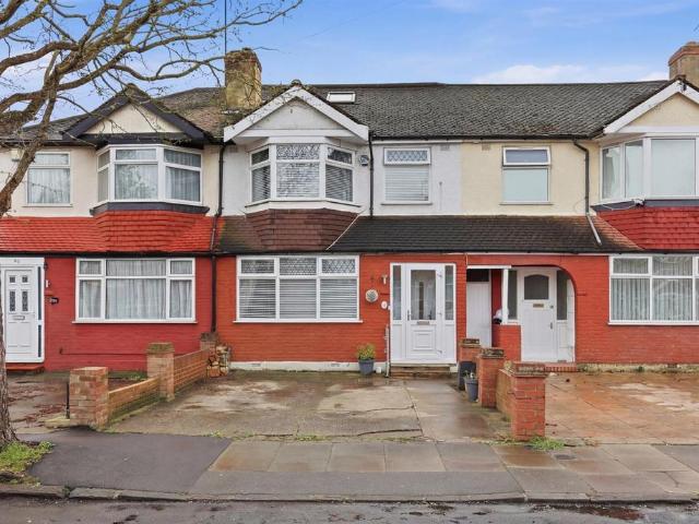 4 bedroom terraced house for sale