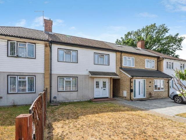 4 bedroom terraced house for sale