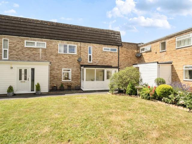 4 bedroom terraced house for sale