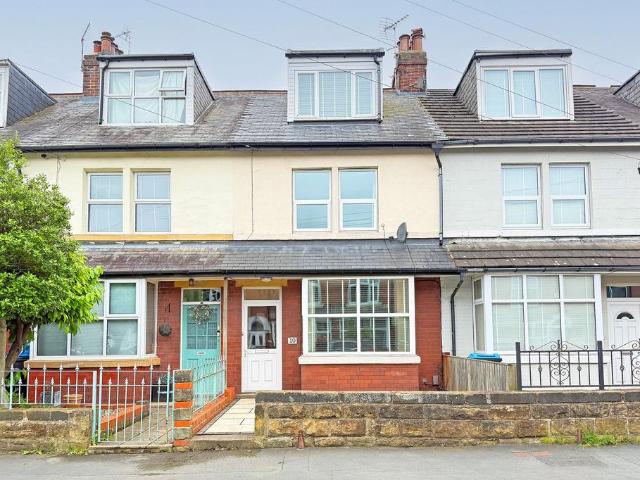 4 bedroom terraced house for sale