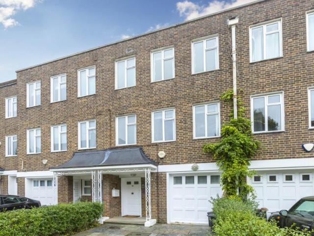 4 bedroom terraced house for sale