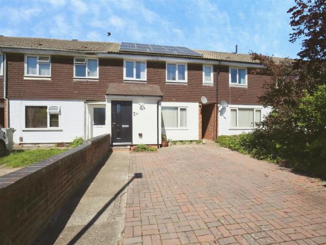 4 bedroom terraced house for sale