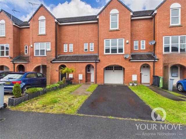 4 bedroom terraced house for sale