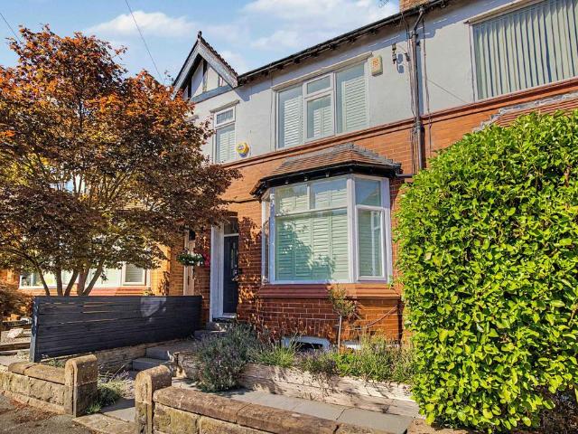 4 bedroom terraced house for sale
