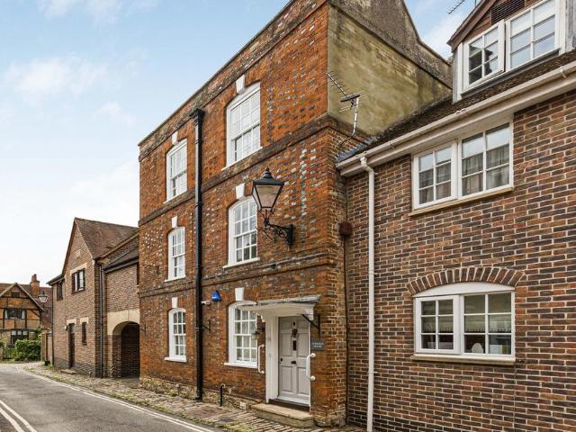 4 bedroom terraced house for sale