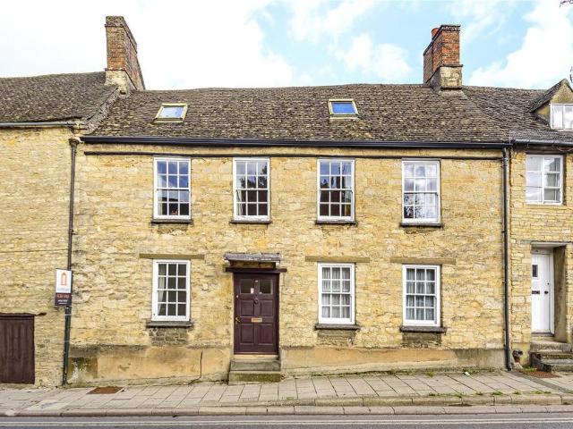 4 bedroom terraced house for sale