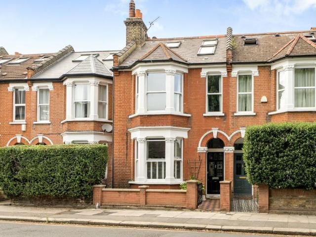 4 bedroom terraced house for sale