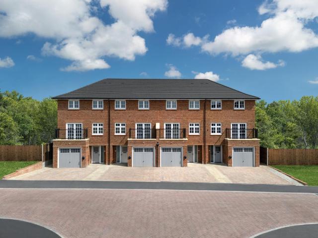 4 bedroom terraced house for sale
