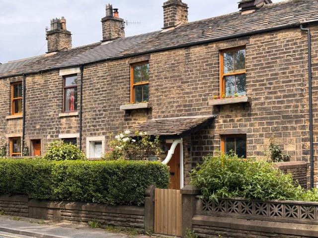 4 bedroom terraced house for sale