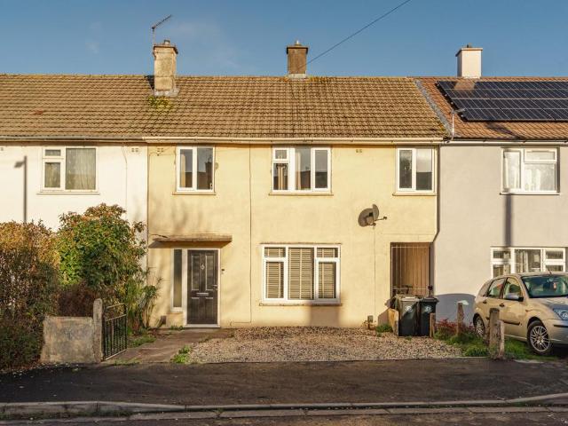 4 bedroom terraced house for sale