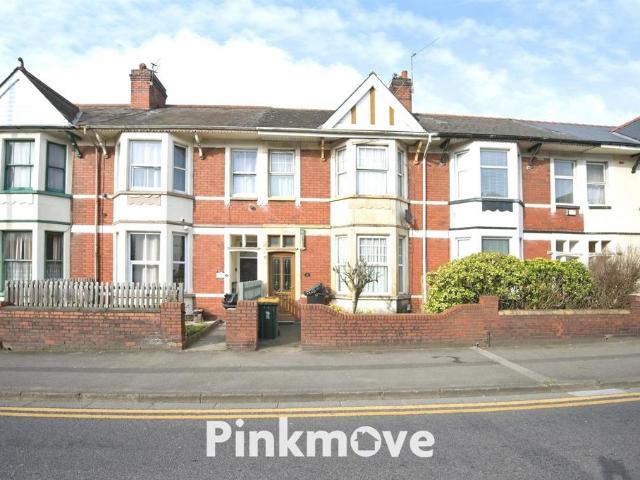 4 bedroom terraced house for sale