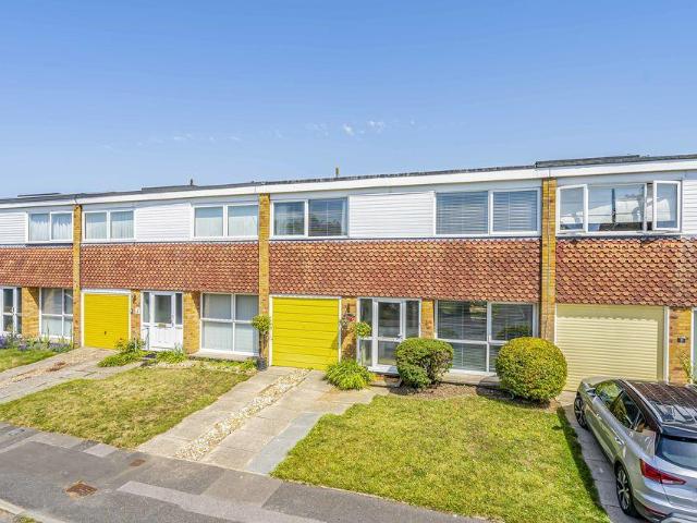 4 bedroom terraced house for sale