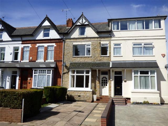 4 bedroom terraced house for sale