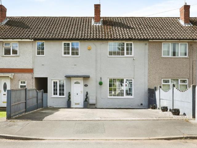 4 bedroom terraced house for sale