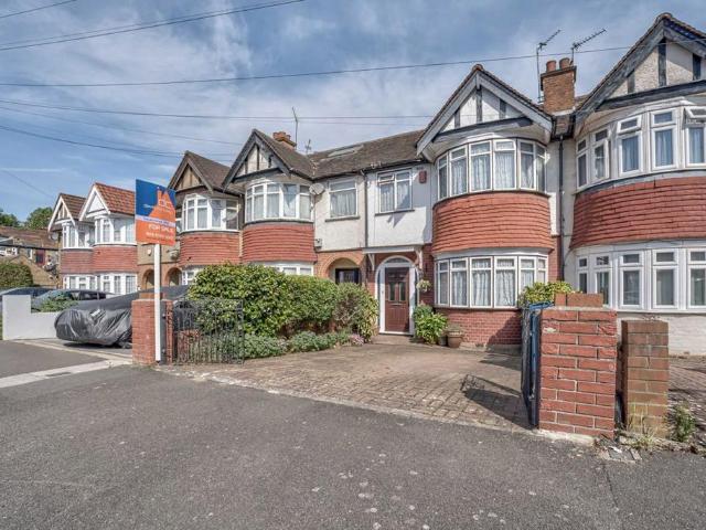 4 bedroom terraced house for sale