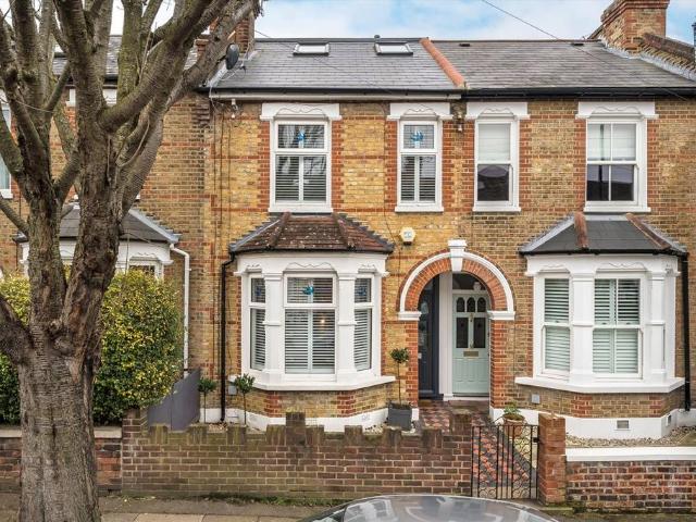 4 bedroom terraced house for sale