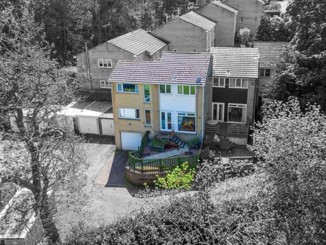 4 bedroom terraced house for sale