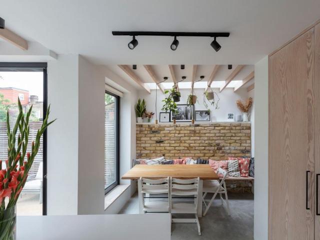 4 bedroom terraced house for sale