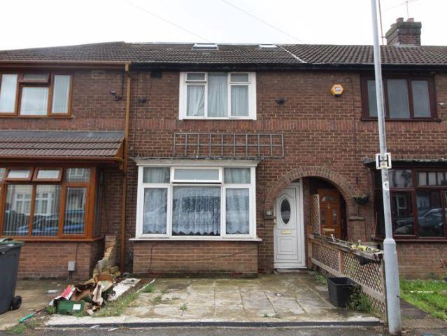4 bedroom terraced house for sale