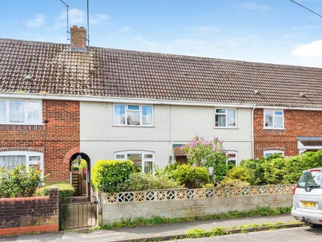 4 bedroom terraced house for sale