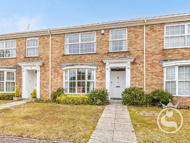 4 bedroom terraced house for sale