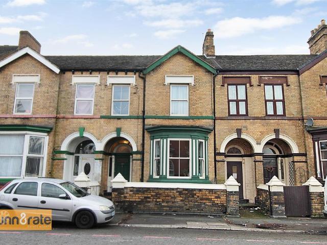 4 bedroom terraced house for sale