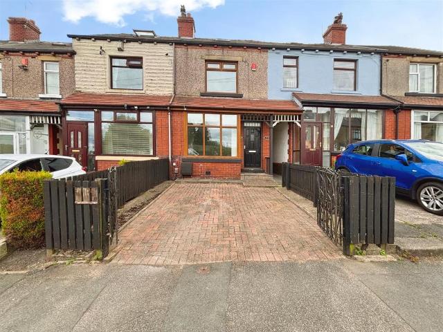 4 bedroom terraced house for sale