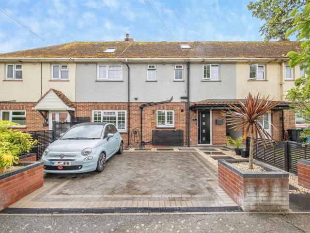 4 bedroom terraced house for sale