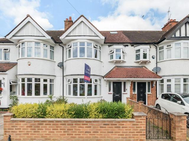 4 bedroom terraced house for sale