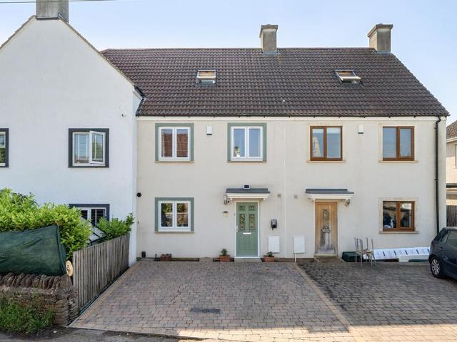 4 bedroom terraced house for sale