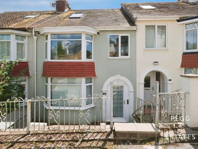 4 bedroom terraced house for sale