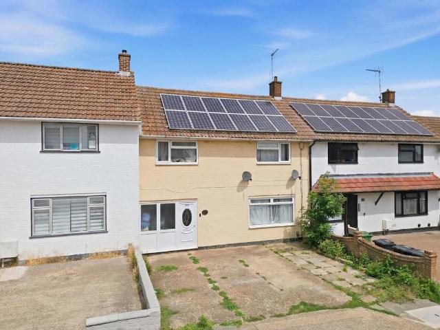 4 bedroom terraced house for sale