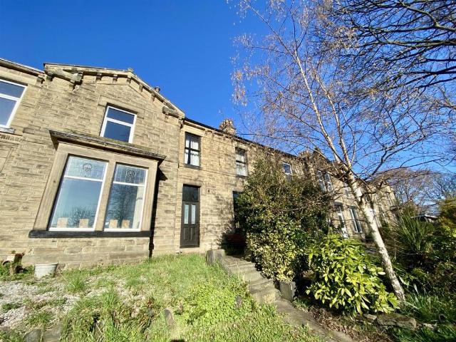 4 bedroom terraced house for sale