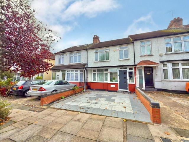 4 bedroom terraced house for sale