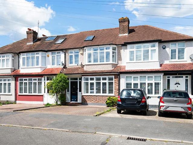 4 bedroom terraced house for sale