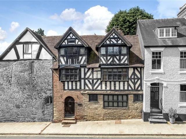 4 bedroom terraced house for sale