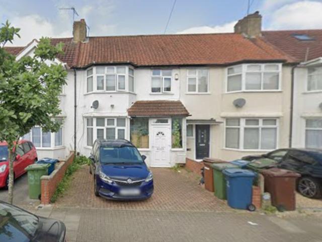 4 bedroom terraced house for sale