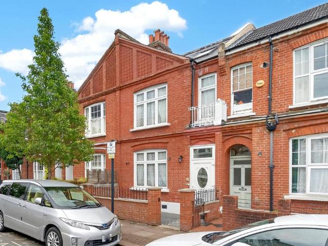 4 bedroom terraced house for sale
