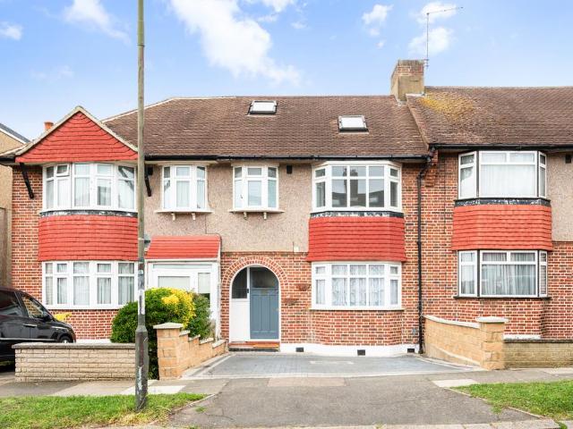 4 bedroom terraced house for sale